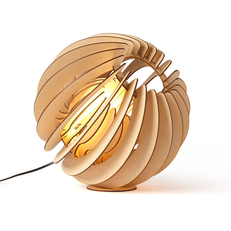 William Shakesphere – Unieke designvloerlamp van T&J – Van Tjalle en Jasper